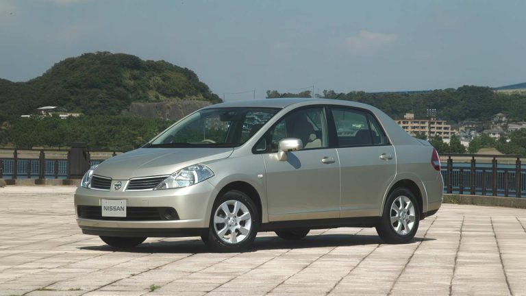 Nissan Versa Tires | Sizes & Specs | Lionhart Tires