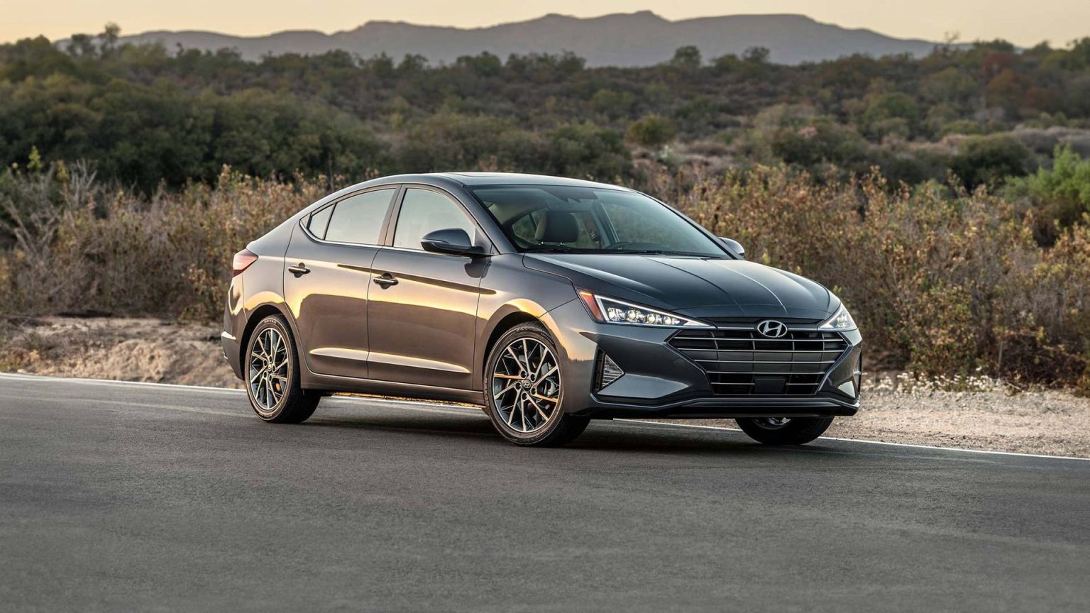Hyundai Elantra 2018 Tire Size
