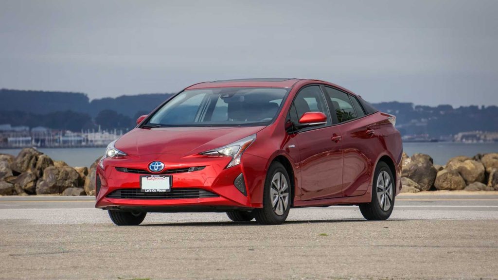 Toyota Prius Tires | Sizes & Specs | Lionhart Tires