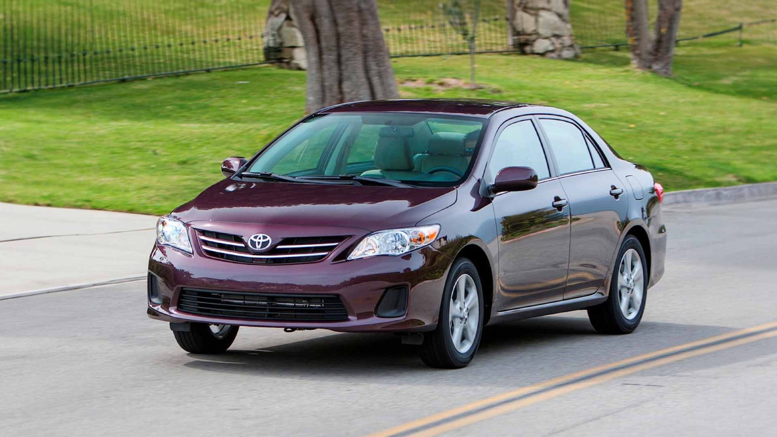2013 Toyota Corolla Tire Size